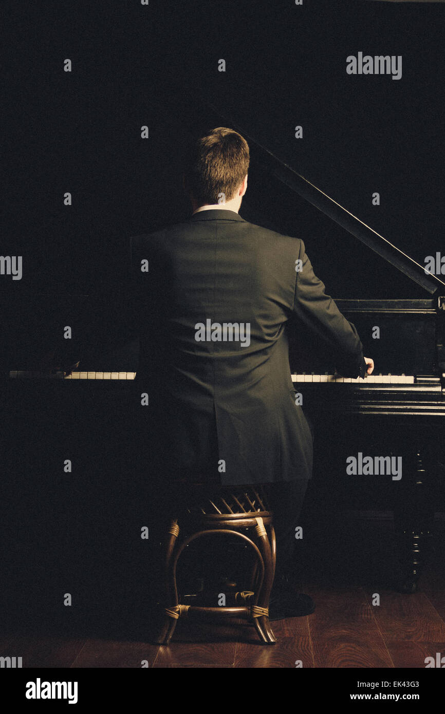 The pianist Banque de photographies et d’images à haute résolution - Alamy