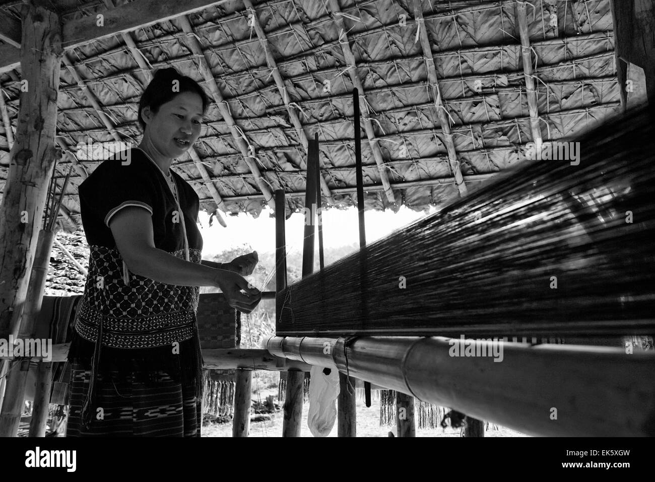 La Thaïlande, Chiang Mai, Karen long cou hill (village de la tribu ...