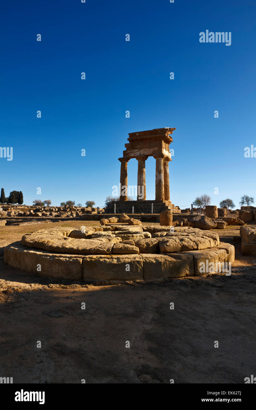 Italie, Sicile, Agrigente, La Vallée des Temples grecs, Marc Lacelle et ...