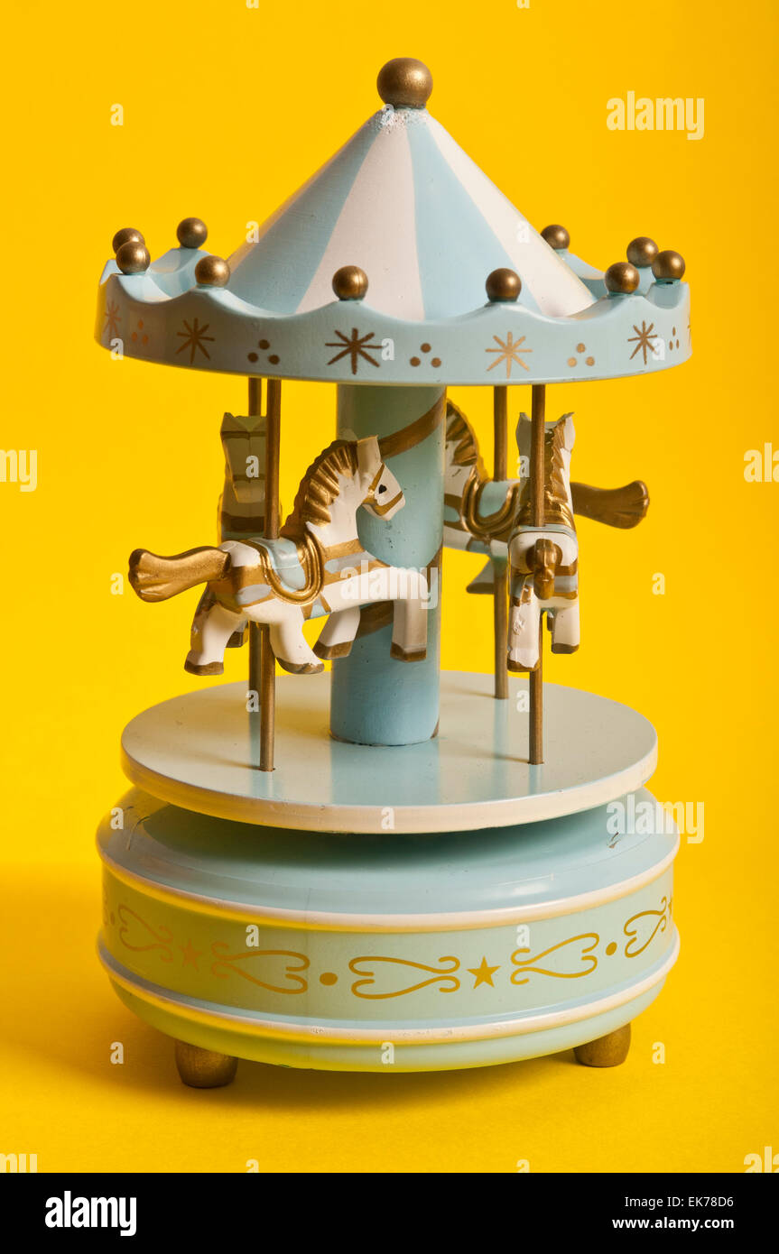 Vintage carousel roundabout Banque de photographies et d’images à haute ...