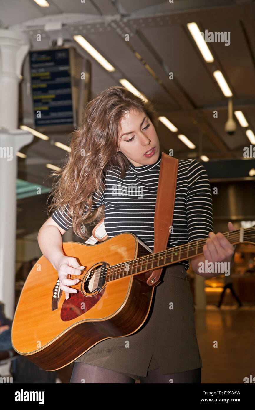 Natalie shay chanteuse Banque de photographies et d’images à haute ...
