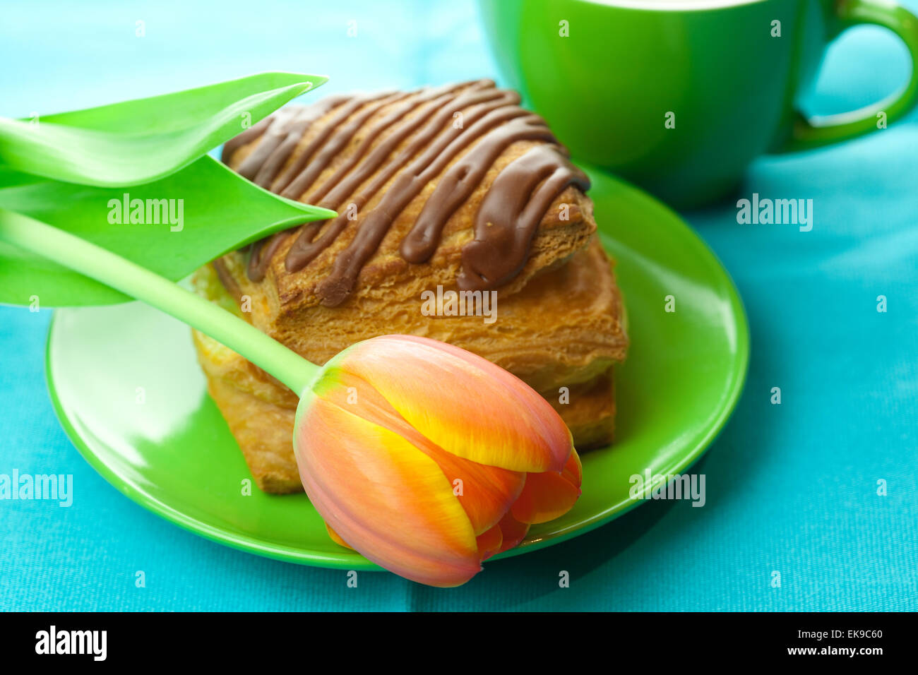 Tulipe tombante Banque de photographies et d’images à haute résolution ...