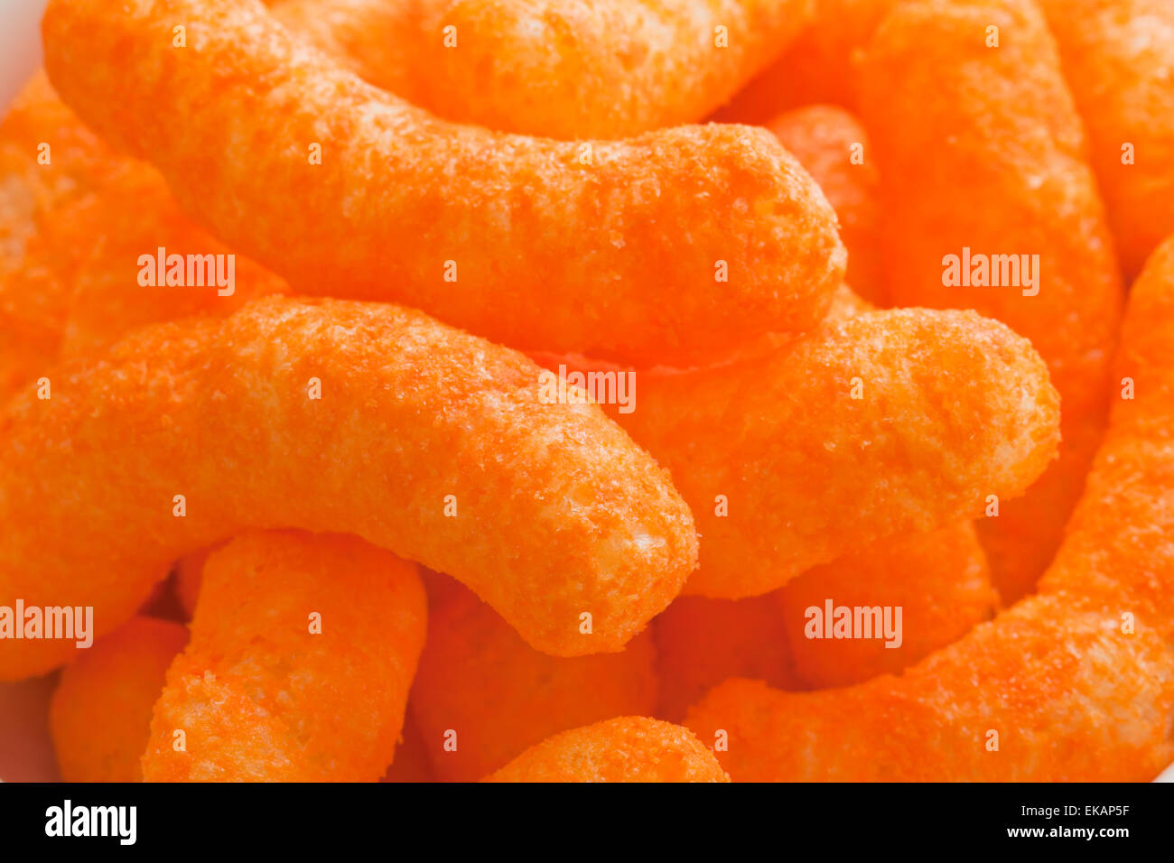 Cheetos cheese puffs snacks Banque de photographies et d’images à haute ...
