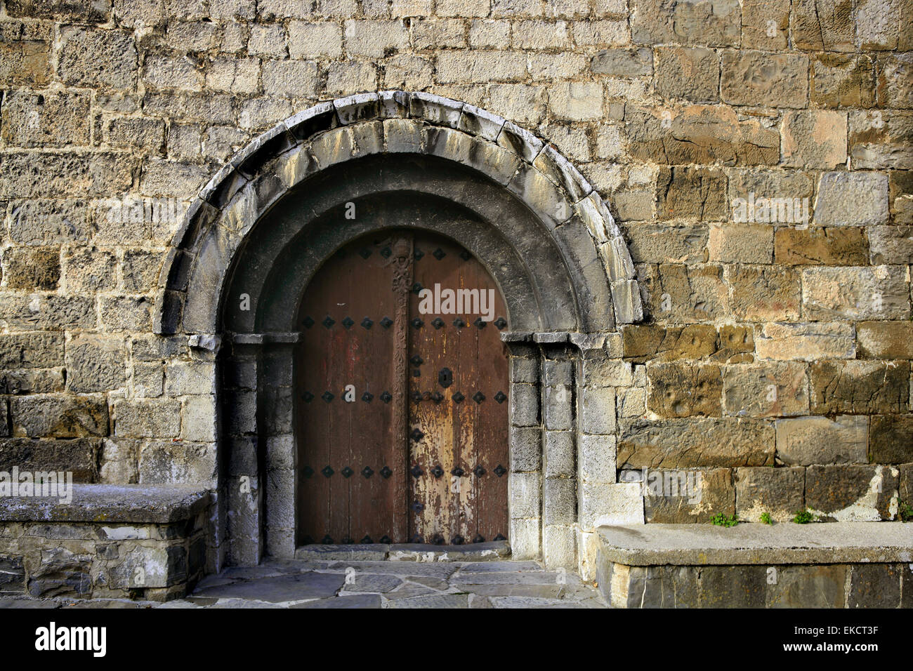 Voûte en pierre ancienne architecture romane Photo Stock - Alamy