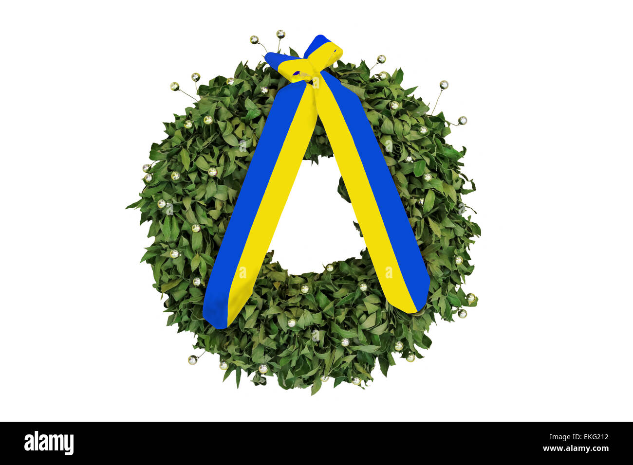Couronne de Laurier avec un ruban bleu-jaune isolé sur fond blanc. L'Ukraine Photo Stock - Alamy