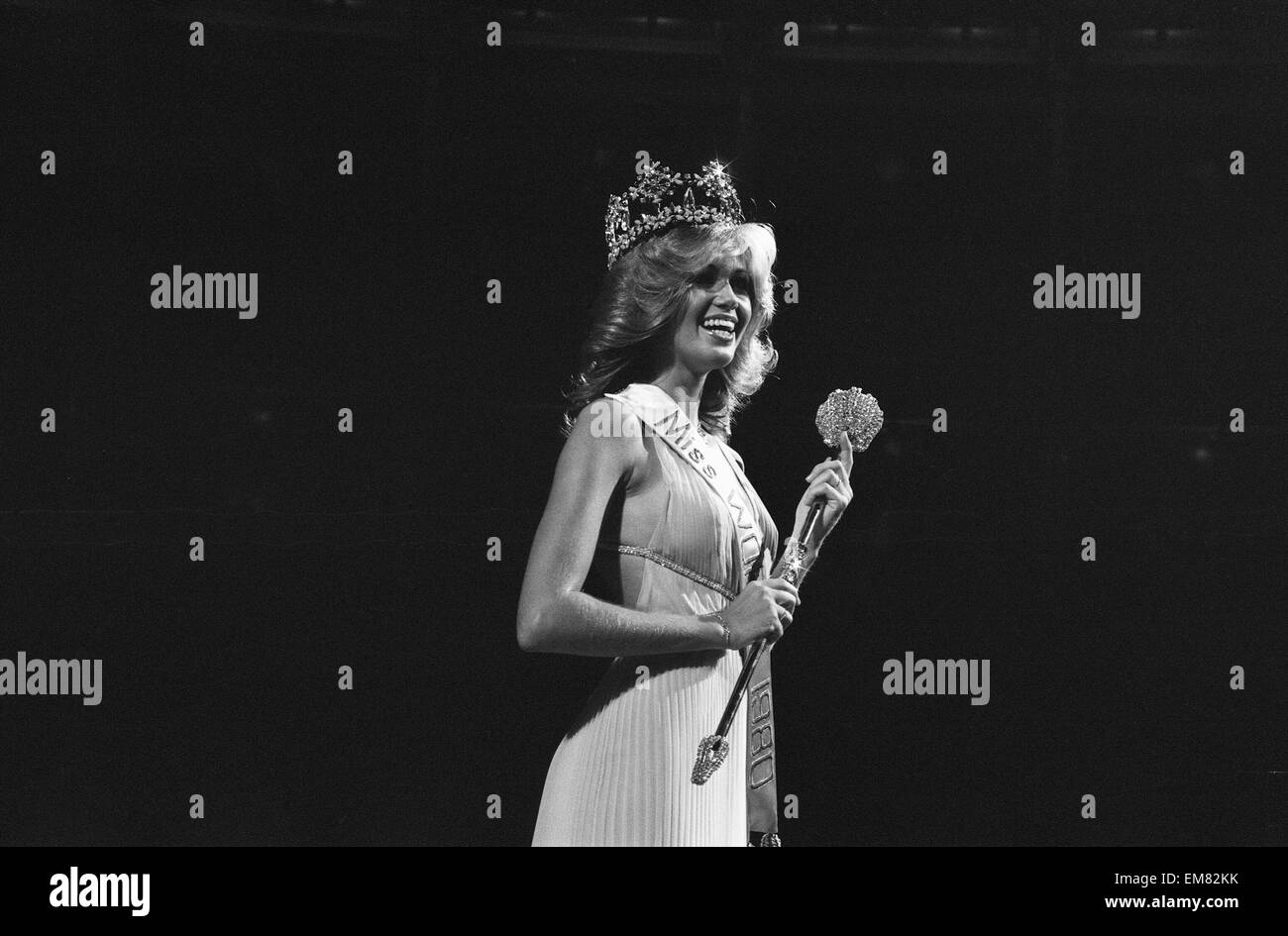 Miss World 1980. Miss Germany Gabriella Brum est couronnée Miss Monde ...