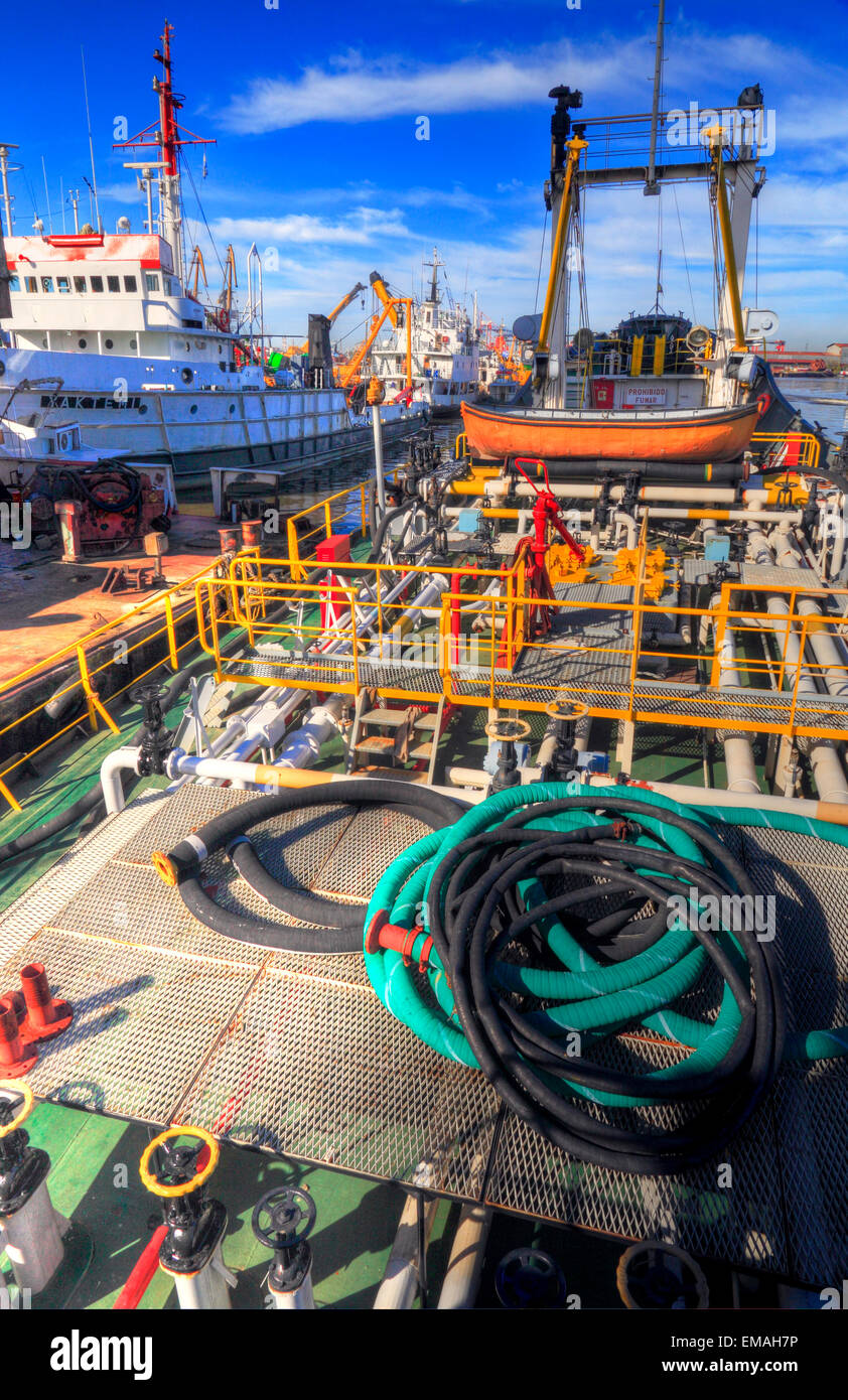 Le dragage, balisage fixe et des navires au port de l'Île Demarchi ...