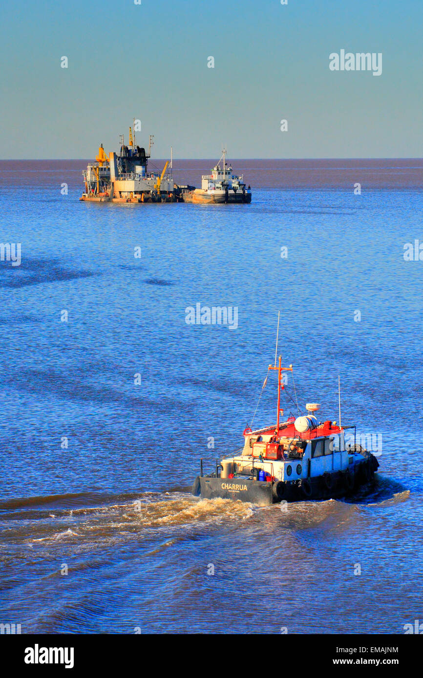 Le dragage, balisage fixe et des navires au port de l'Île Demarchi ...