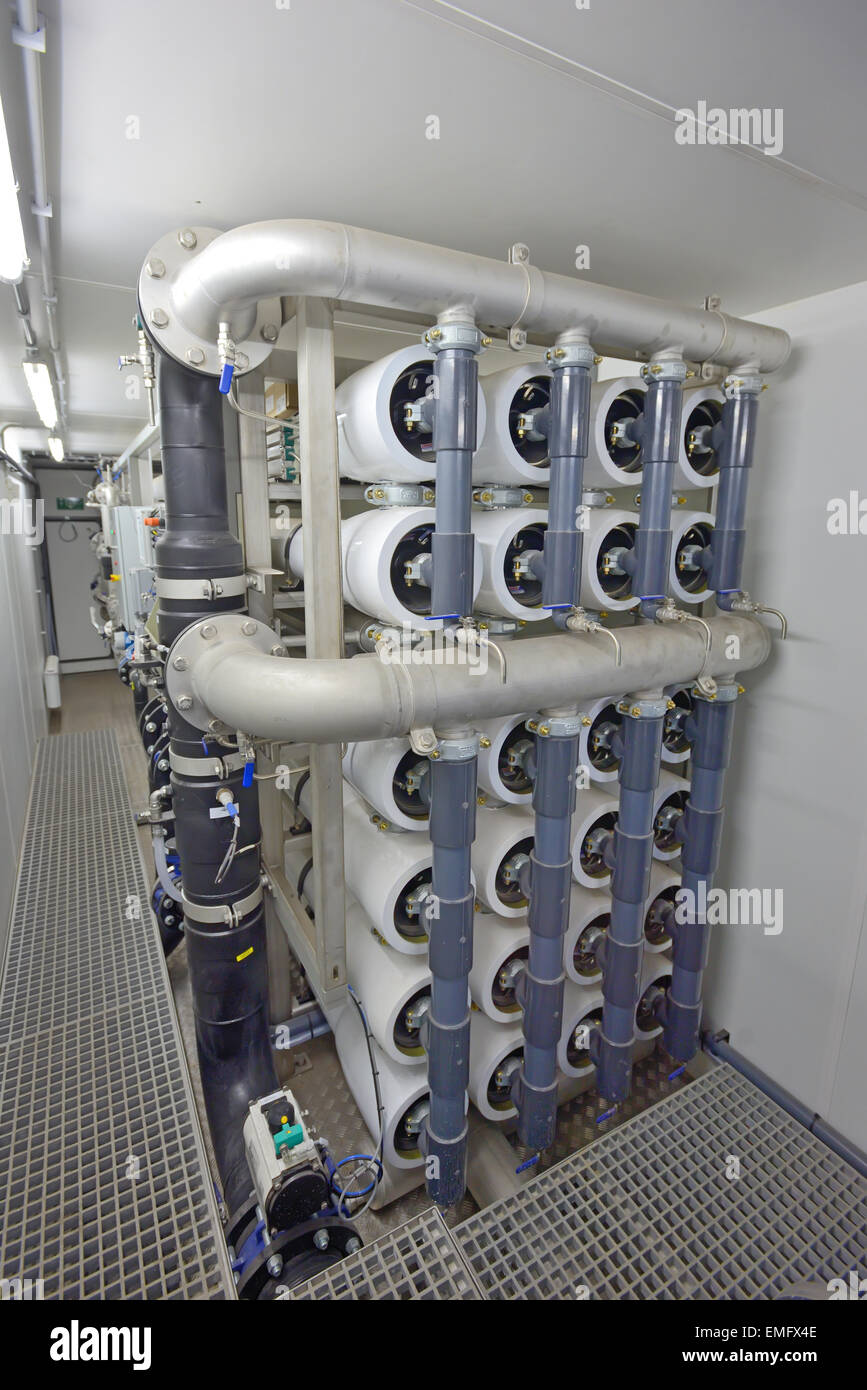Le traitement industriel de l'eau avec l'osmose inverse Photo Stock - Alamy