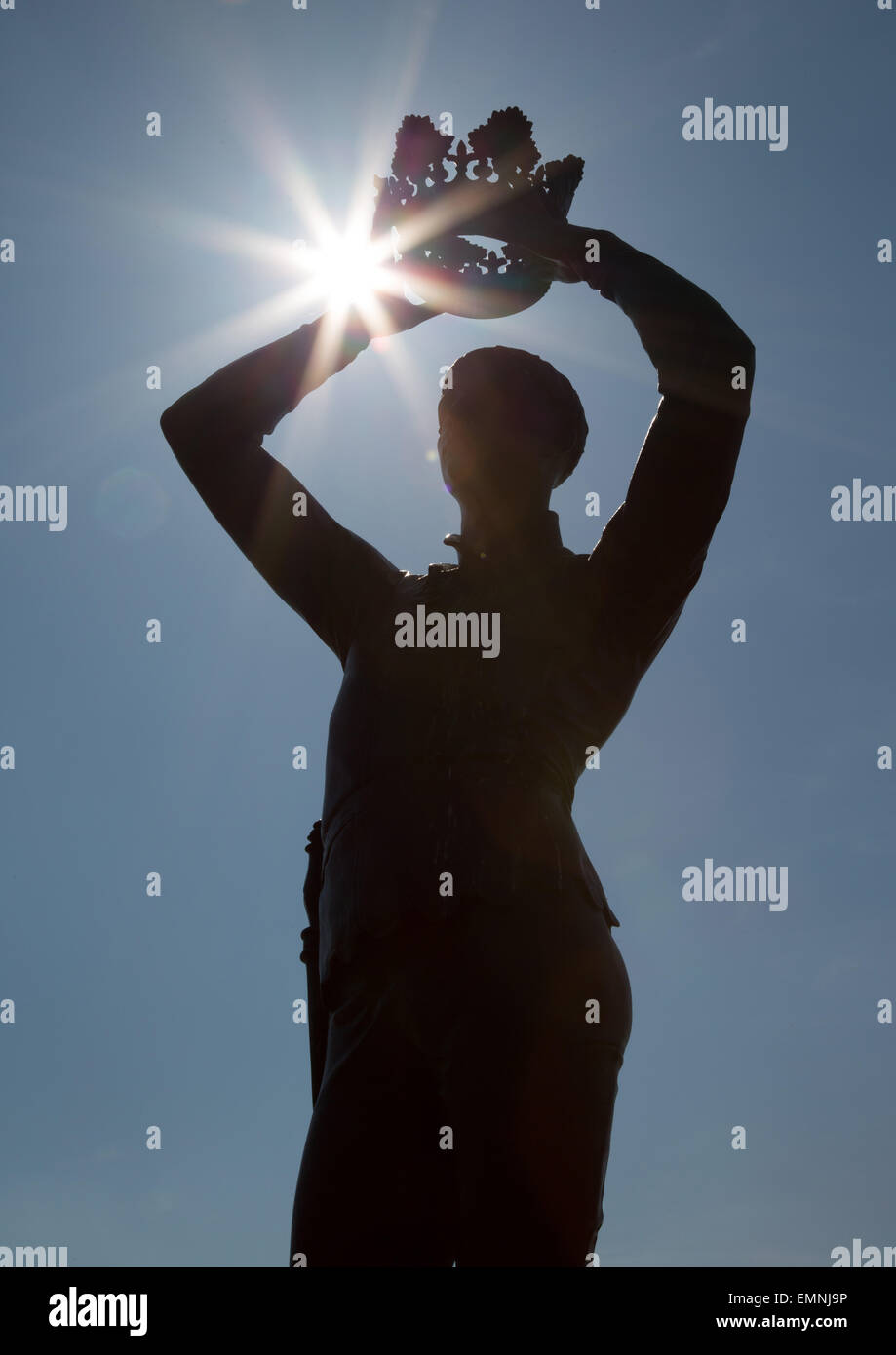 Silhouette d'une statue de Prince Hal de Henry V de William Shakespeare ...