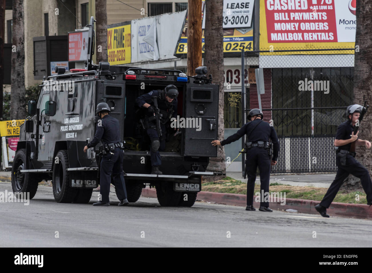 Los angeles police department swat Banque de photographies et d’images ...