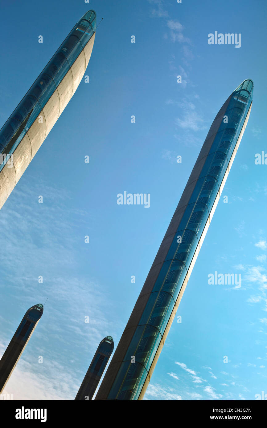 Piliers de pont moderne à Bordeaux, France Photo Stock - Alamy