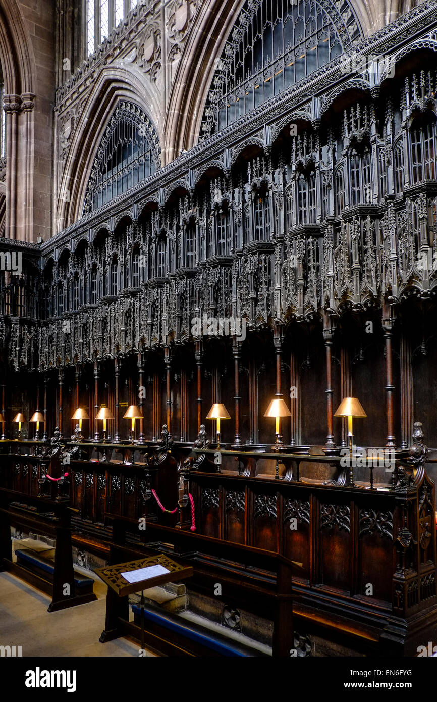 Inside manchester cathedral Banque de photographies et d’images à haute ...