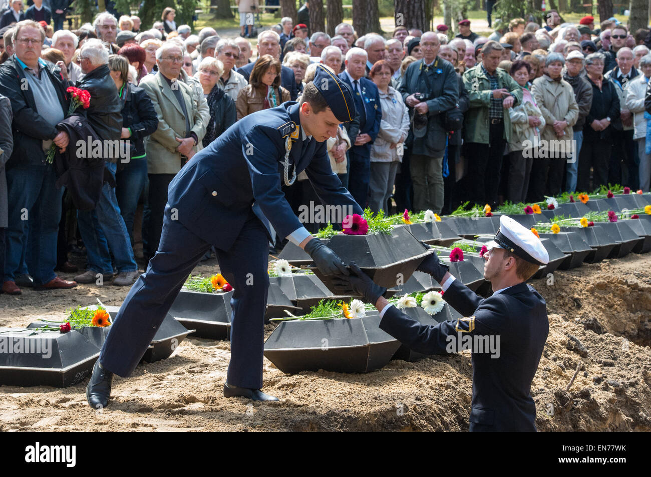 Bataille de halbe Banque de photographies et d’images à haute ...