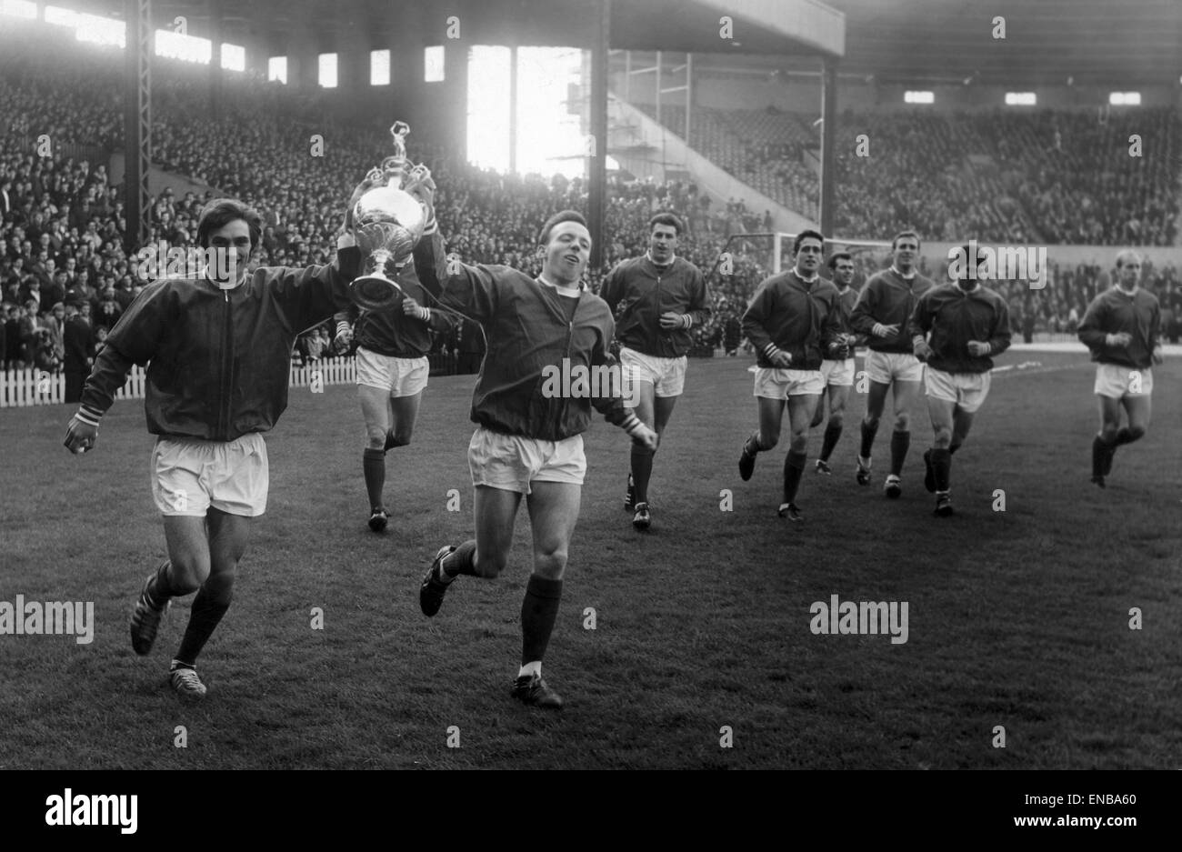 Football 1960s footballers Banque de photographies et d’images à haute ...