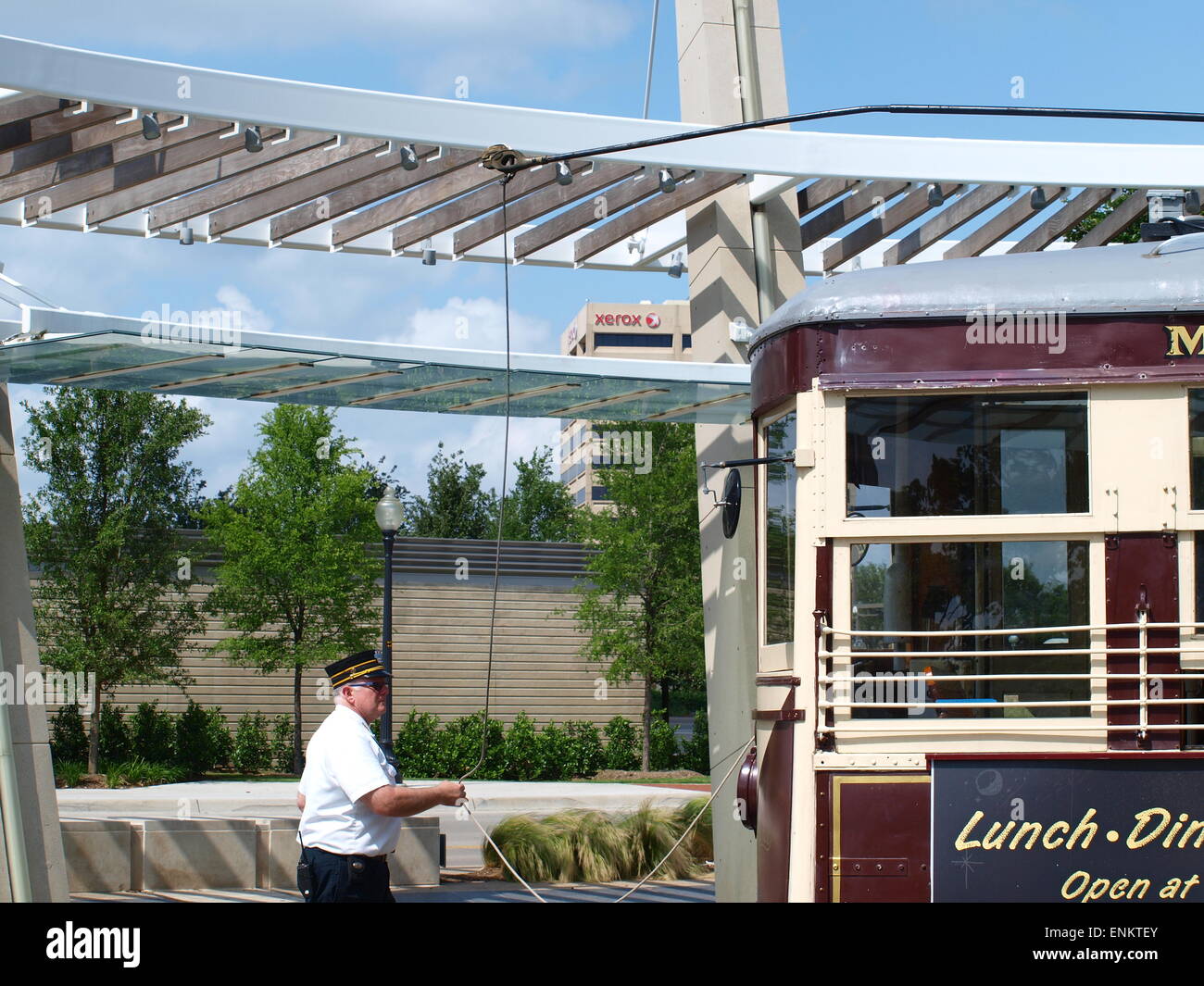 Pont de ron kirk Banque de photographies et d’images à haute résolution ...