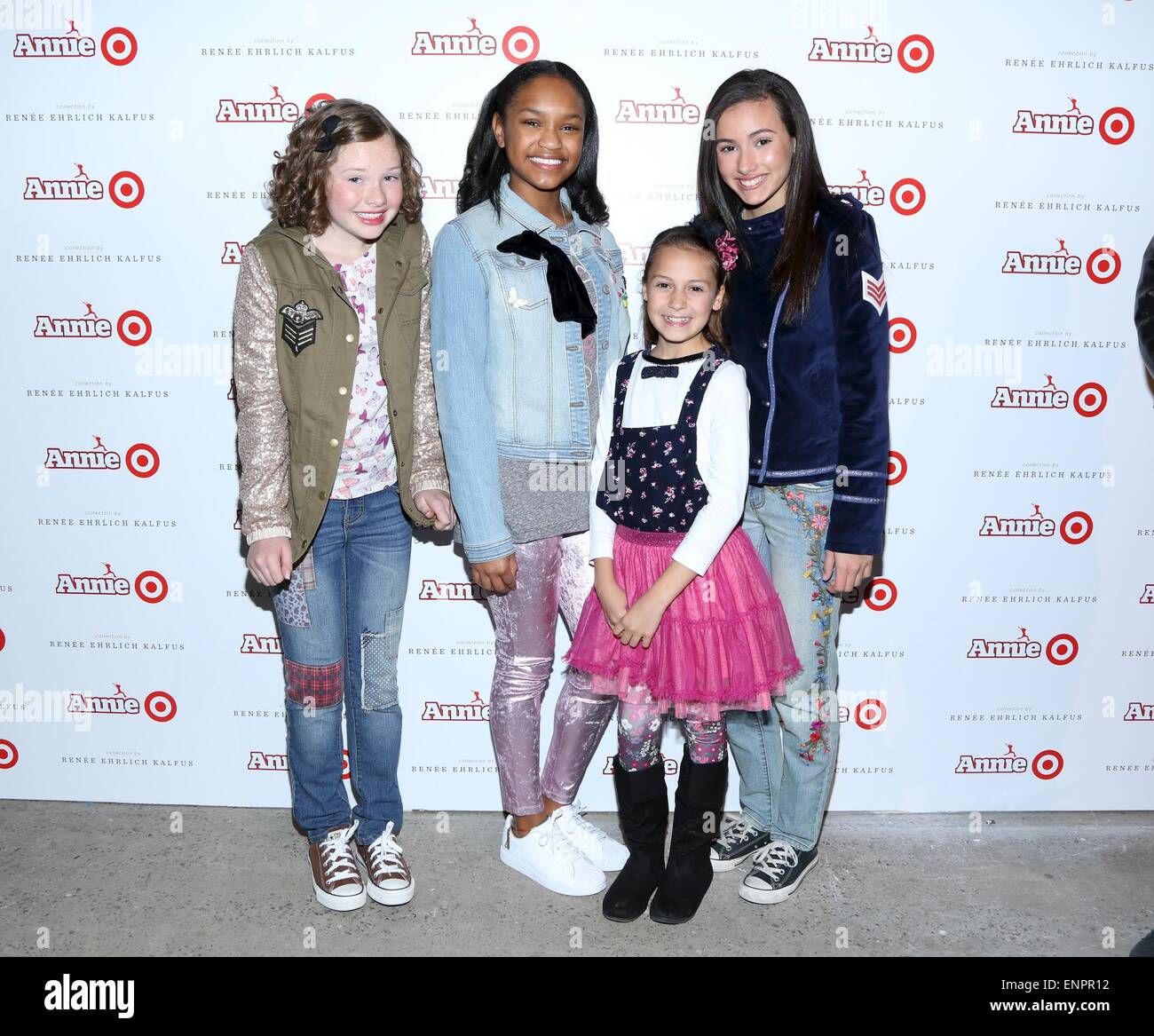 Nicolette pierini and amanda troya Banque de photographies et d’images ...