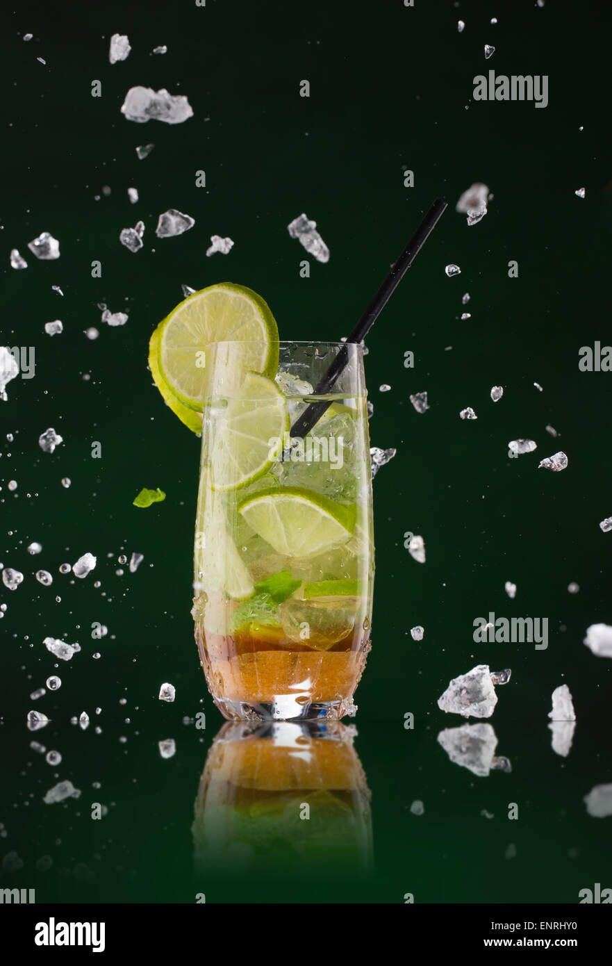 Freeze Background Banque d'image et photos - Alamy