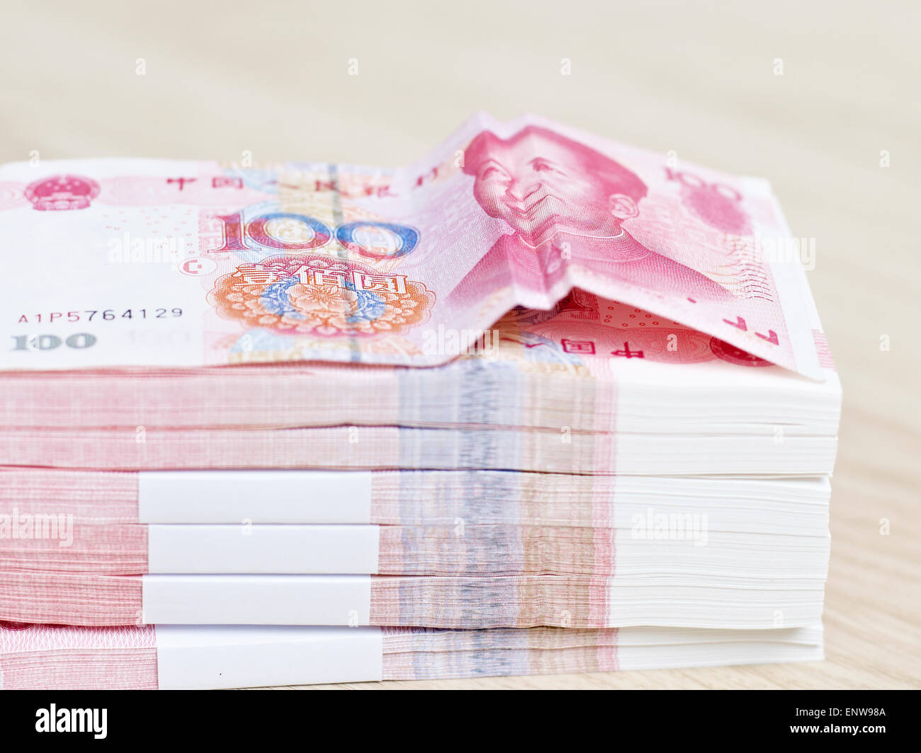 100 yuan note Banque de photographies et d’images à haute résolution ...