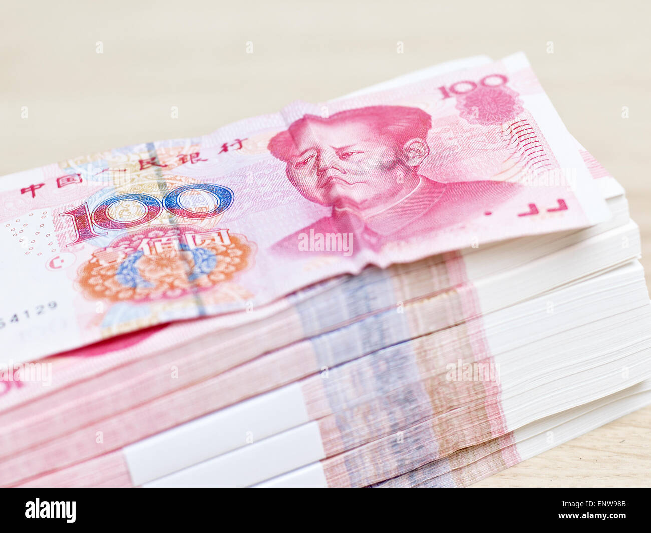 Billets de banque en yuan chinois 100 Banque de photographies et d ...