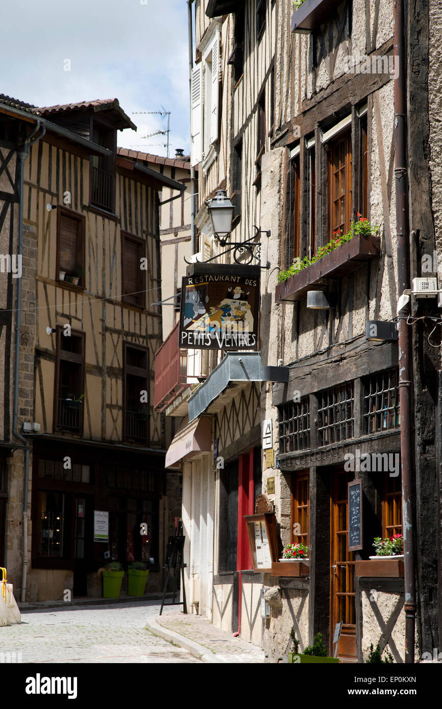 Old town limoges france Banque de photographies et d’images à haute ...