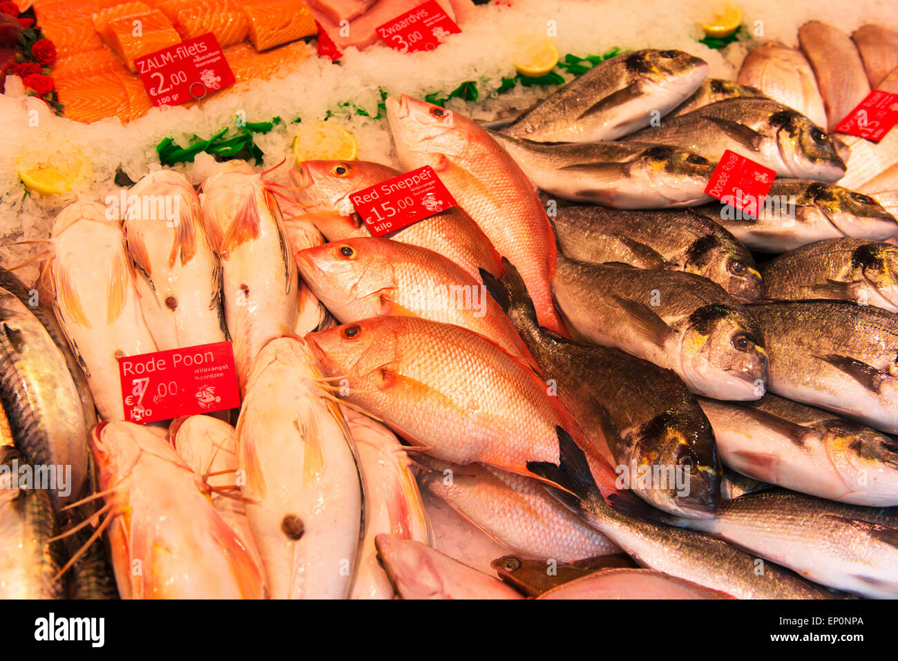 Marché aux poissons à amsterdam Banque de photographies et d’images à ...