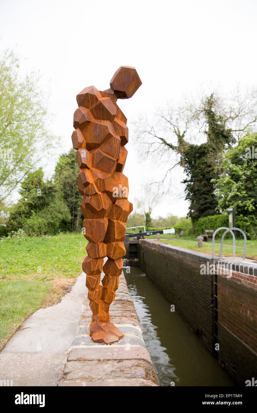 Une nouvelle sculpture de l'artiste et sculpteur Sir Antony Gormley a ...
