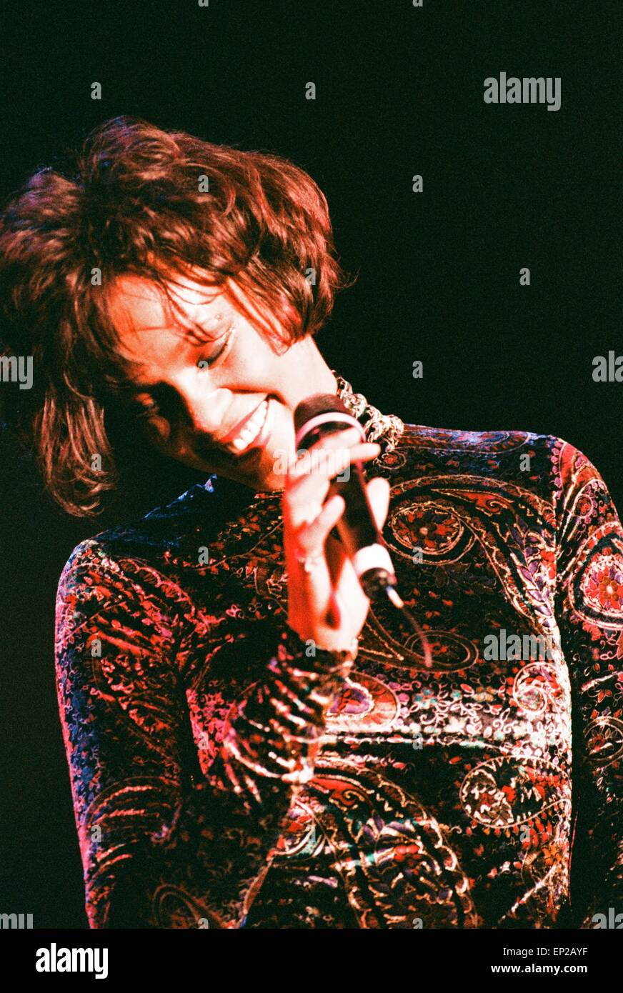 Bodyguard world tour whitney houston Banque de photographies et d ...