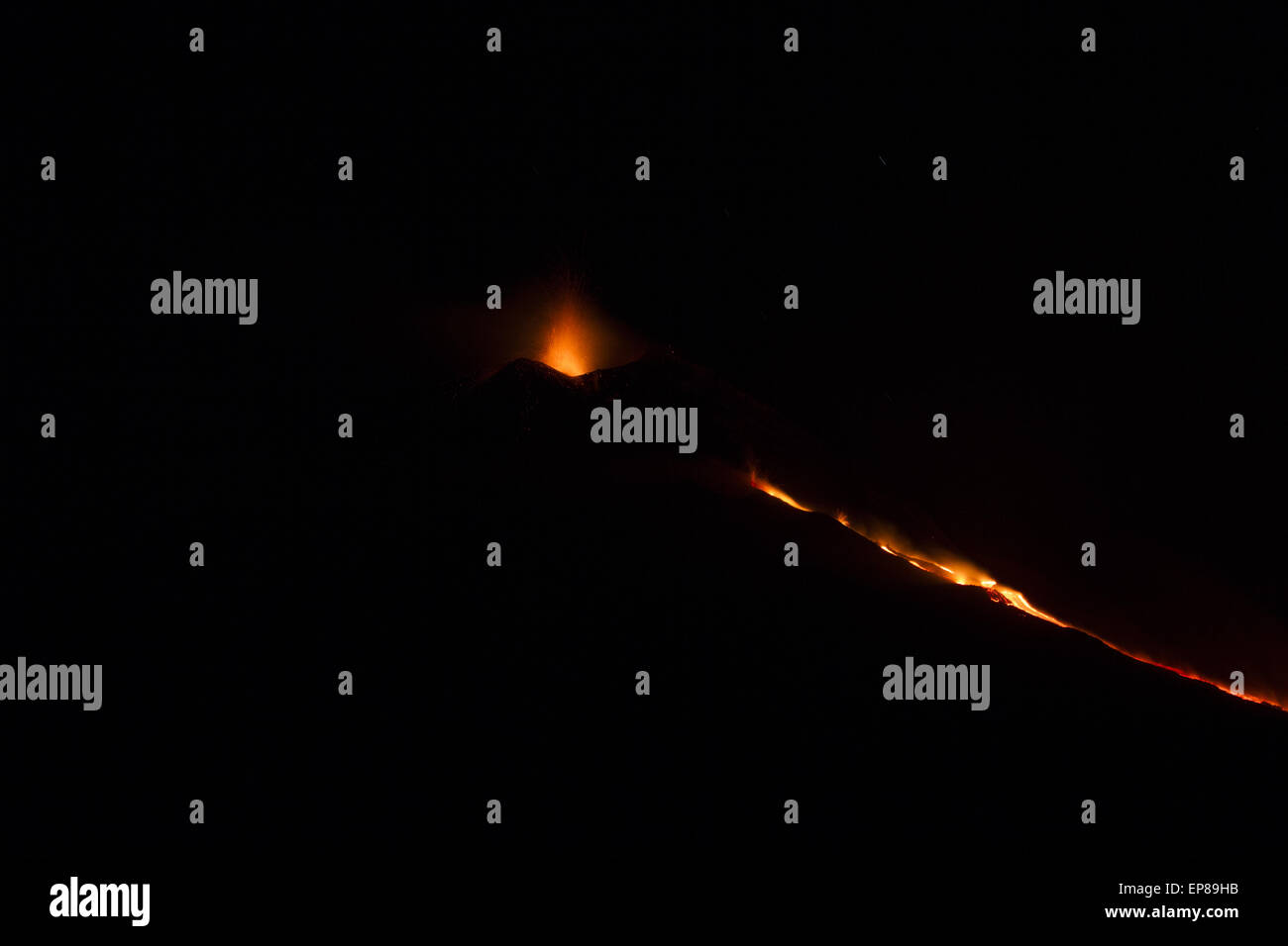 Etna eruption Banque de photographies et d’images à haute résolution - Alamy