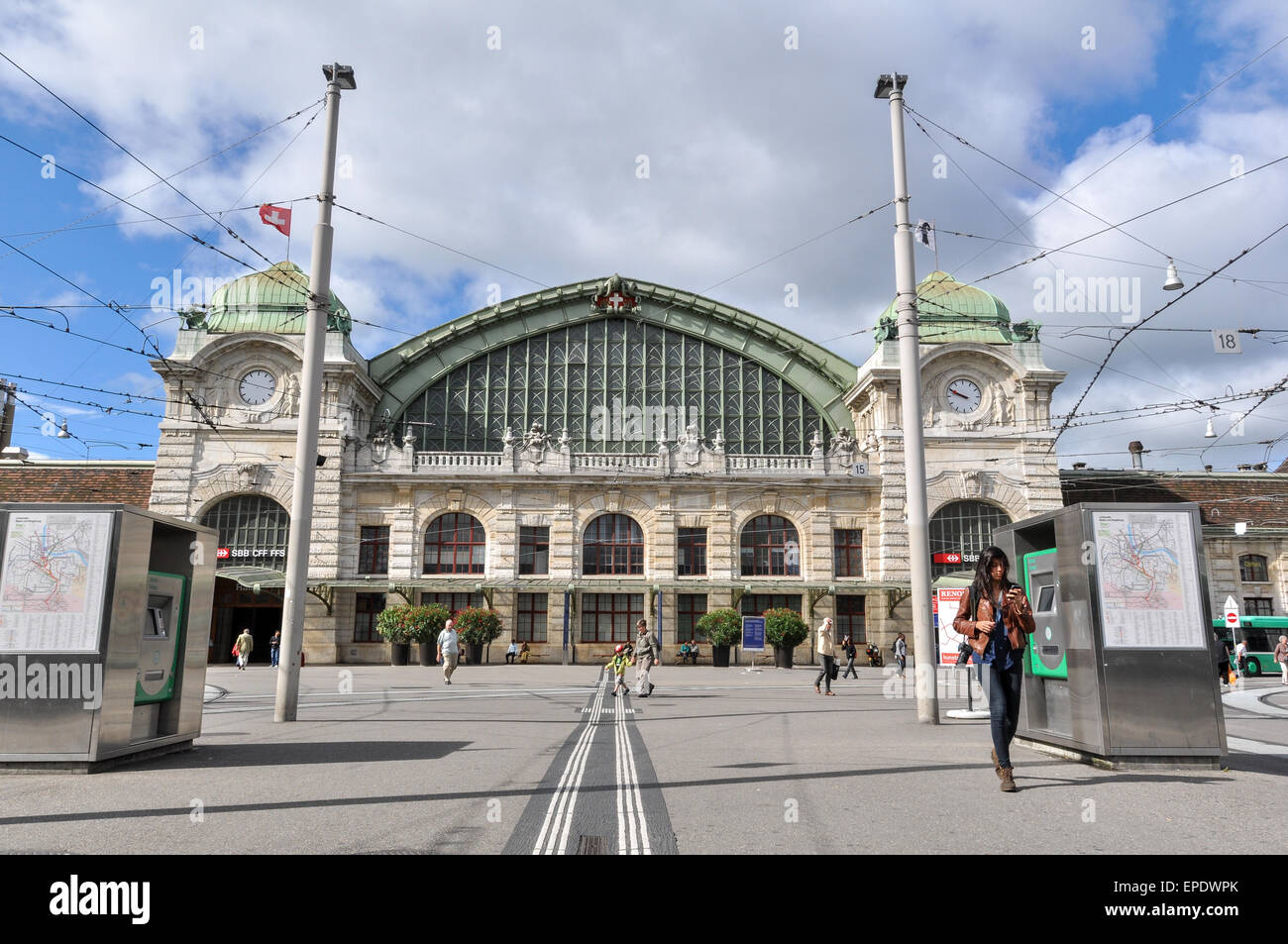 La gare principale de CFF à Bâle, Suisse Photo Stock - Alamy