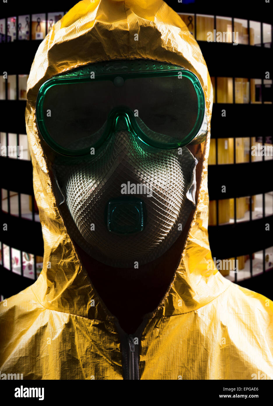 Combinaison biohazard hazmat Banque de photographies et d’images à ...