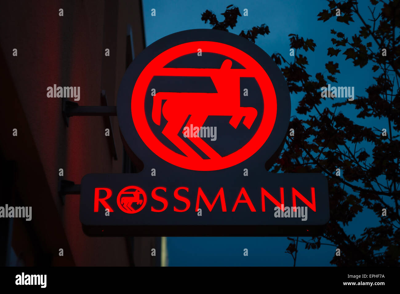 Logo Rossmann Banque d'image et photos - Alamy