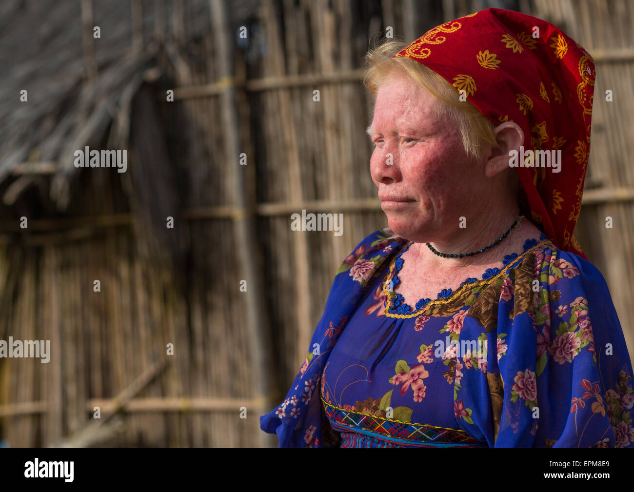 Panama, les îles San Blas, Mamitupu, Portrait d'une femme de la tribu ...