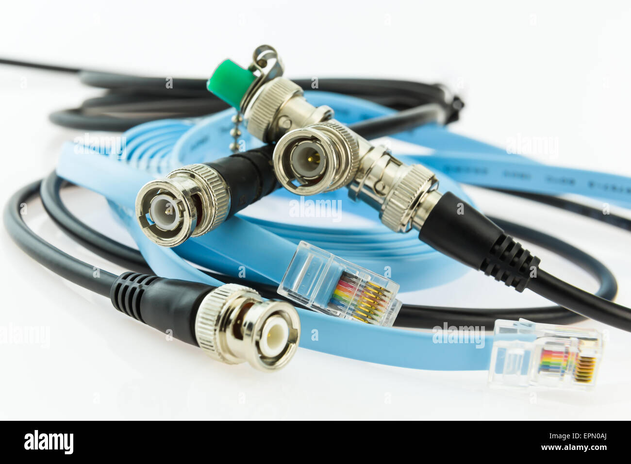 Cable coaxial rj45 Banque de photographies et d’images à haute ...