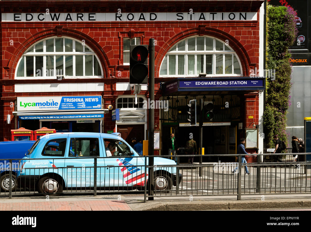 Edgware road london underground station Banque de photographies et d ...