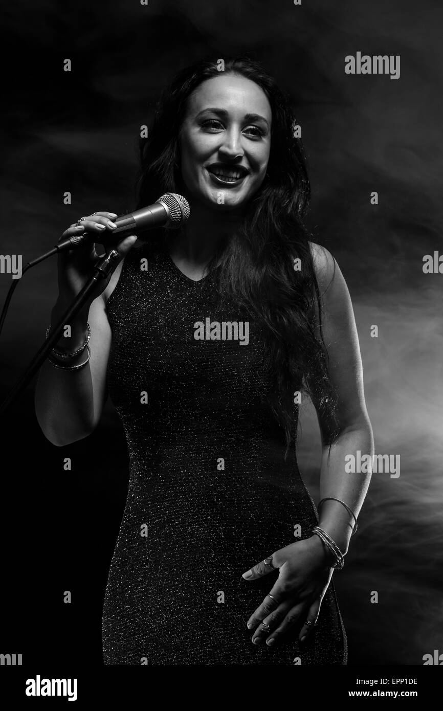 Lady singer Banque de photographies et d’images à haute résolution - Alamy