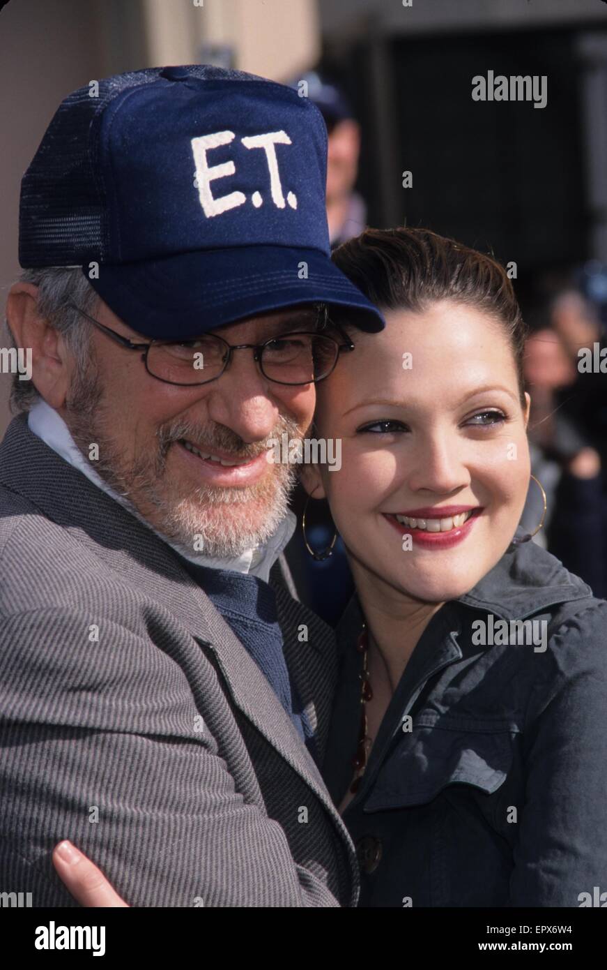 Steven spielberg drew barrymore e t Banque de photographies et d’images ...