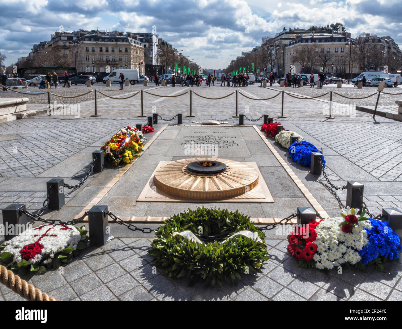 Tombe du soldat inconnu arc de triomphe Banque de photographies et d ...