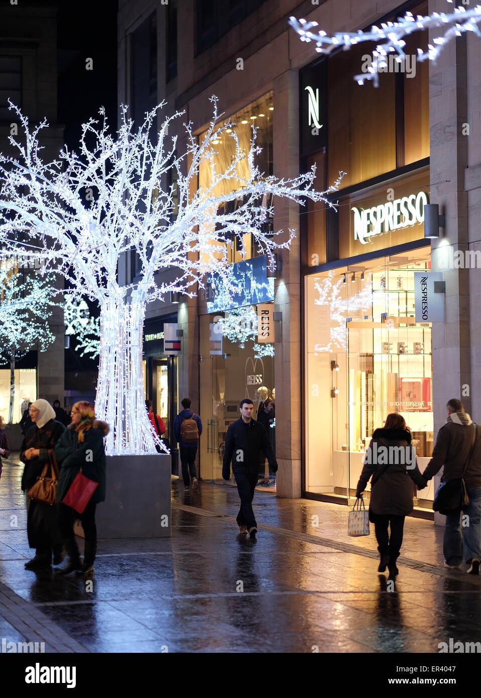 Edinburgh multrees walk Banque de photographies et d’images à haute ...