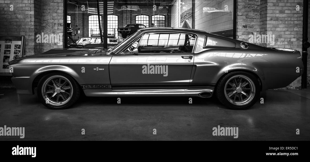 Shelby mustang super serpent Banque d'images noir et blanc - Alamy
