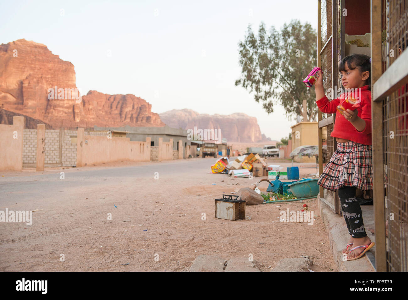 Wadi rum village Banque de photographies et d’images à haute résolution ...