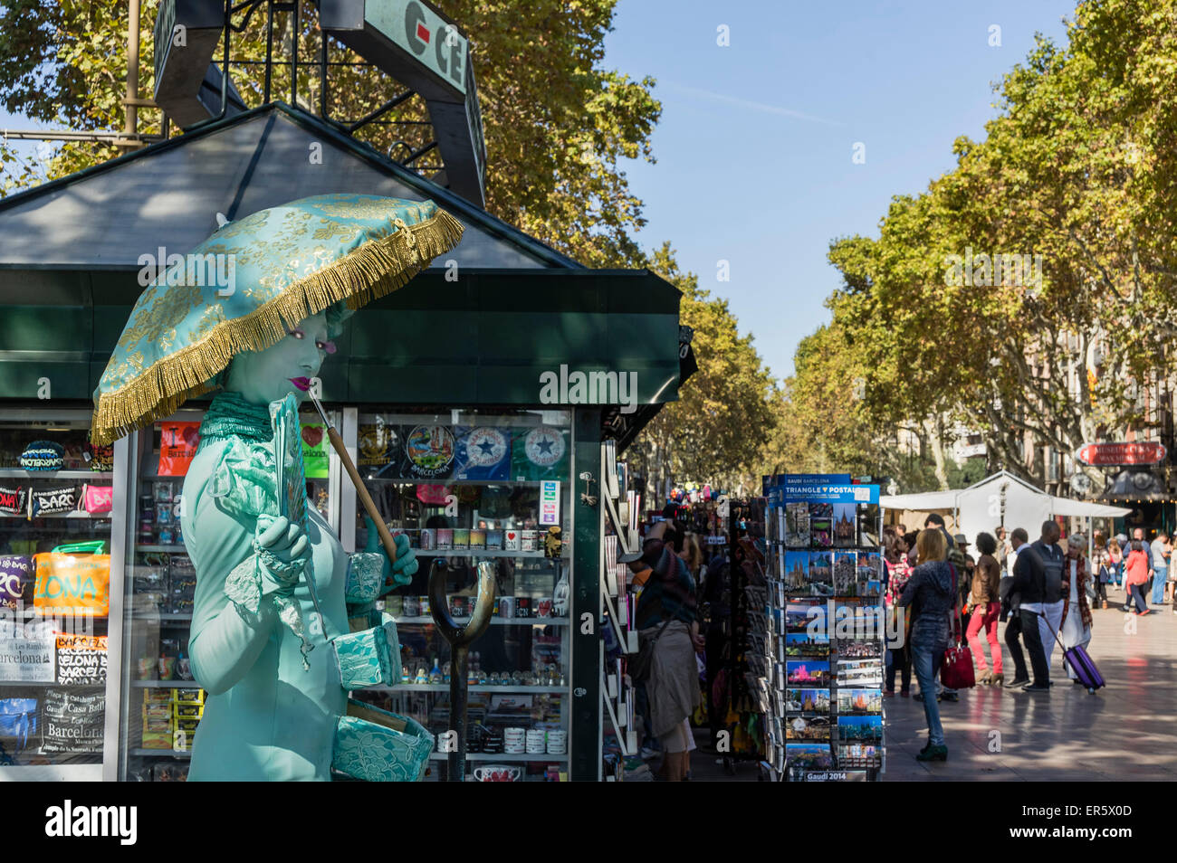 Artiste de rue la rambla Banque de photographies et d’images à haute résolution - Alamy