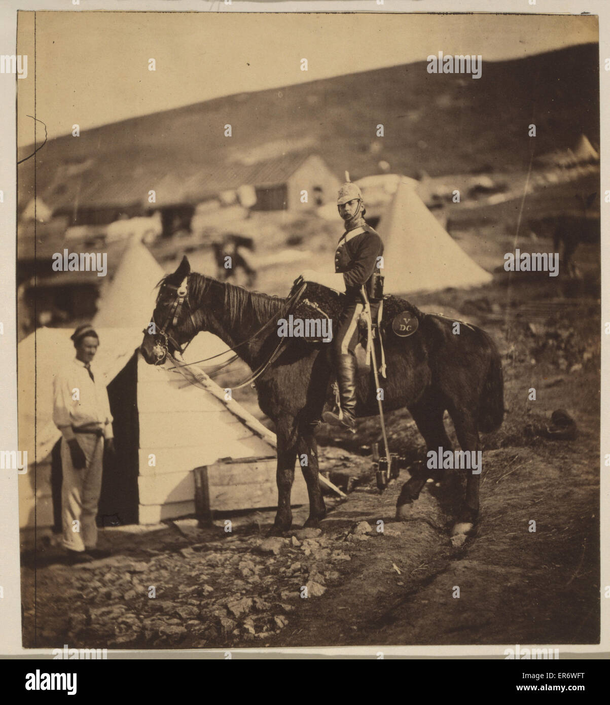 Uniforme de dragon Banque de photographies et d’images à haute ...