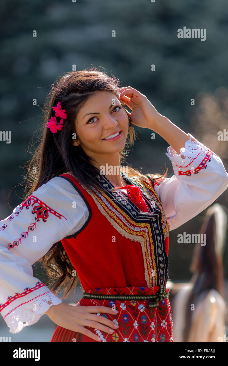 Costumes bulgares Banque de photographies et d’images à haute ...