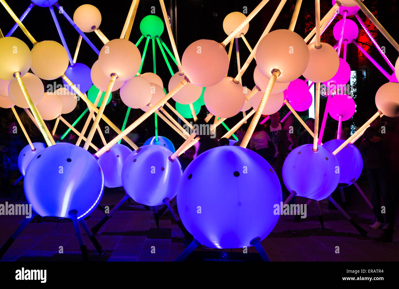 Vivid sydney light show Banque de photographies et d’images à haute ...