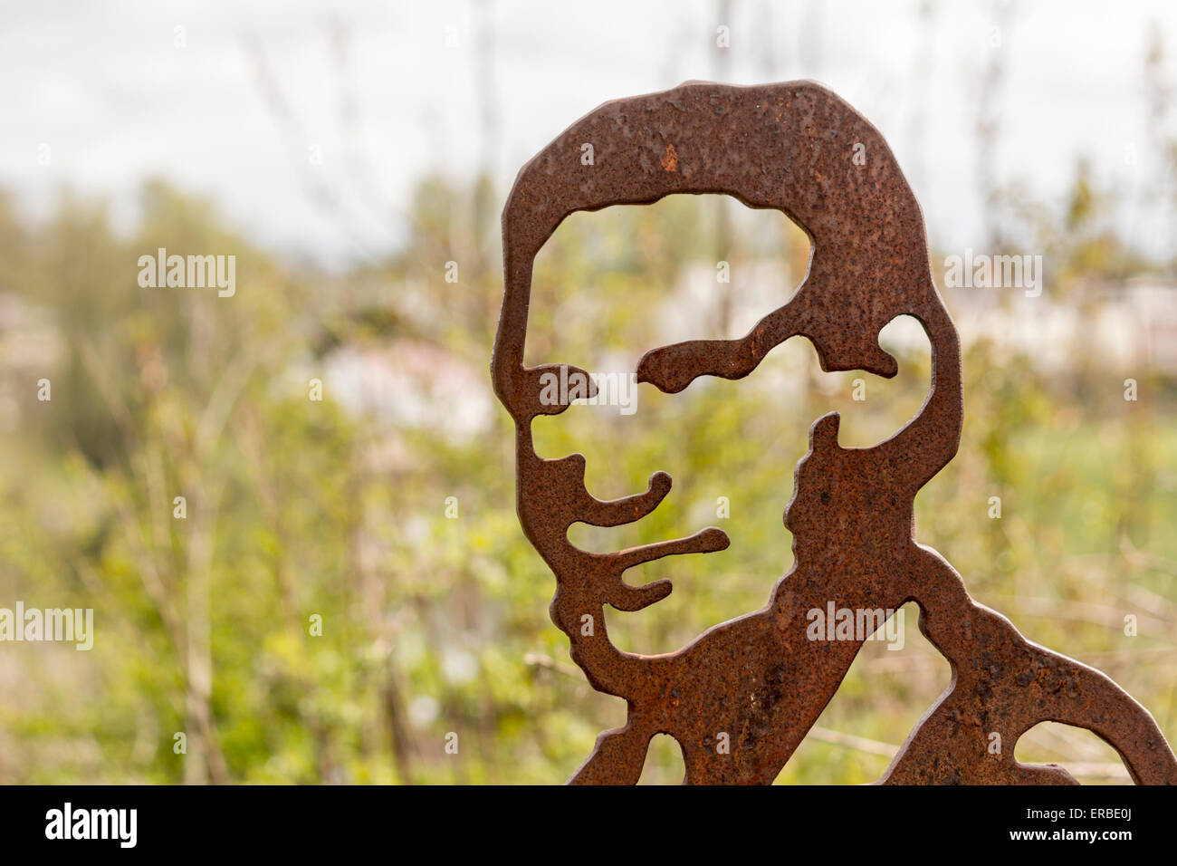 Head shot of a 'portrait' banc fonte figure sculpture de Kirkpatrick ...