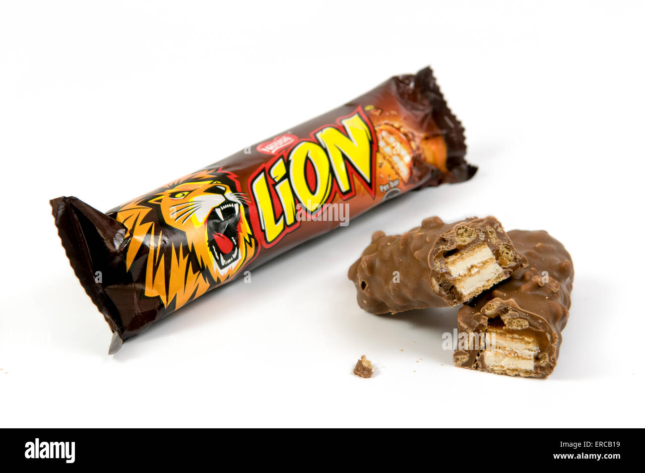 Nestle lion bar Banque de photographies et d’images à haute résolution - Alamy