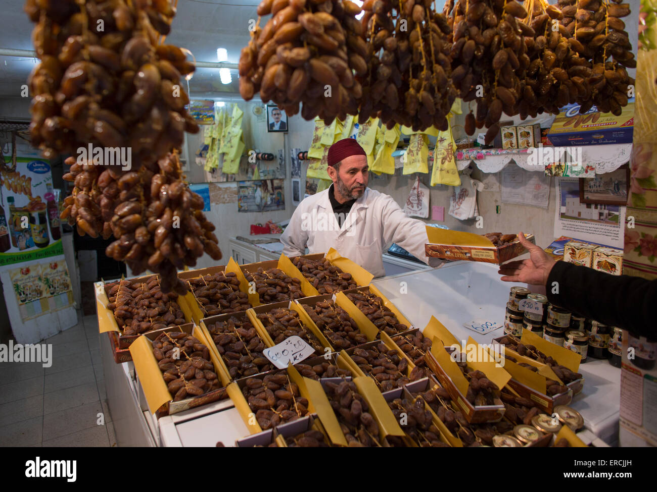 Le fis algerie Banque de photographies et d’images à haute résolution ...