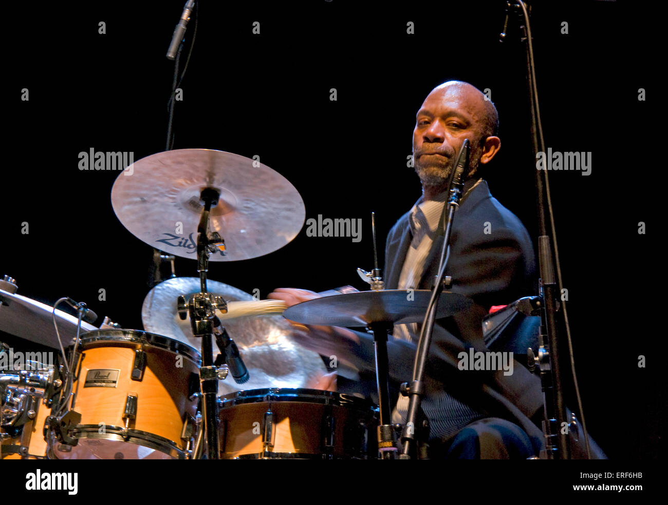 Batteur de jazz américain Sangoma Everett jouait avec le Stéphane Belmondo Quartet à Alès ...