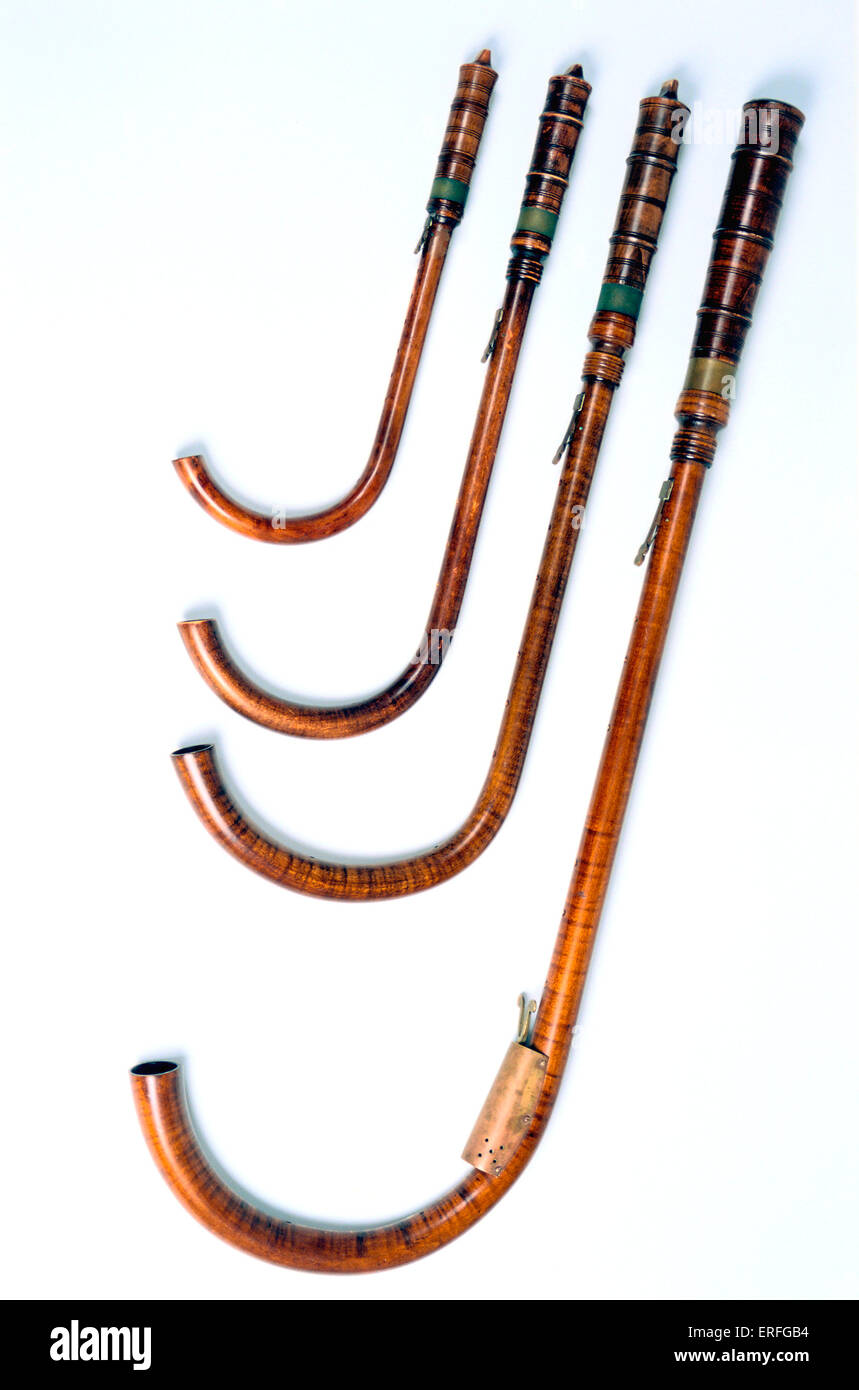 Cromorne, soprano alto ténor et basse - instrument de la période de la ...